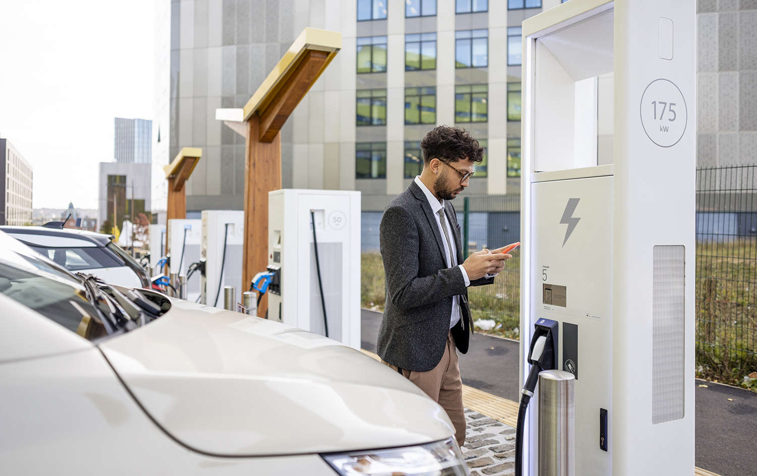 Entreprises : CMA CGM investit dans Flexis SAS aux côtés de Renault et ...