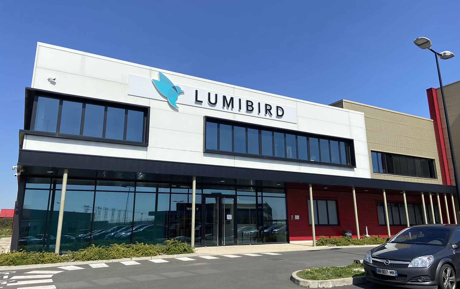 Entreprises : Lumibird gère avec l’agilité d’une ETI sa forte croissance internationale - Le Moci