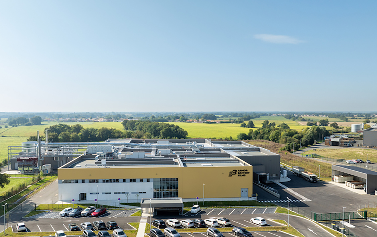 Entreprises, en bref : Armor Group, E-Cube, Symbio, Thales, Saint ...